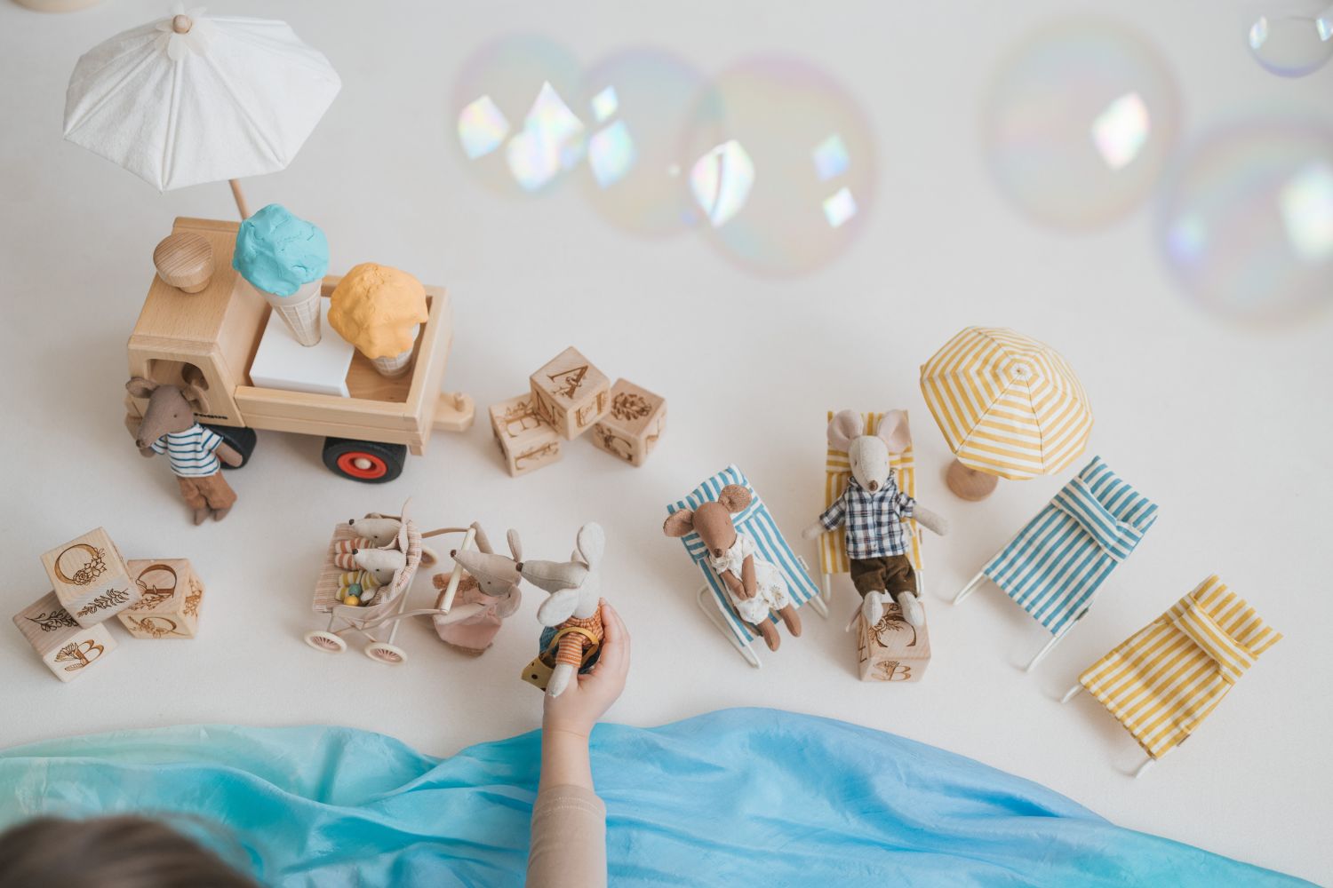 Summer Collection | Summer Themed Toys | The Playful Peacock