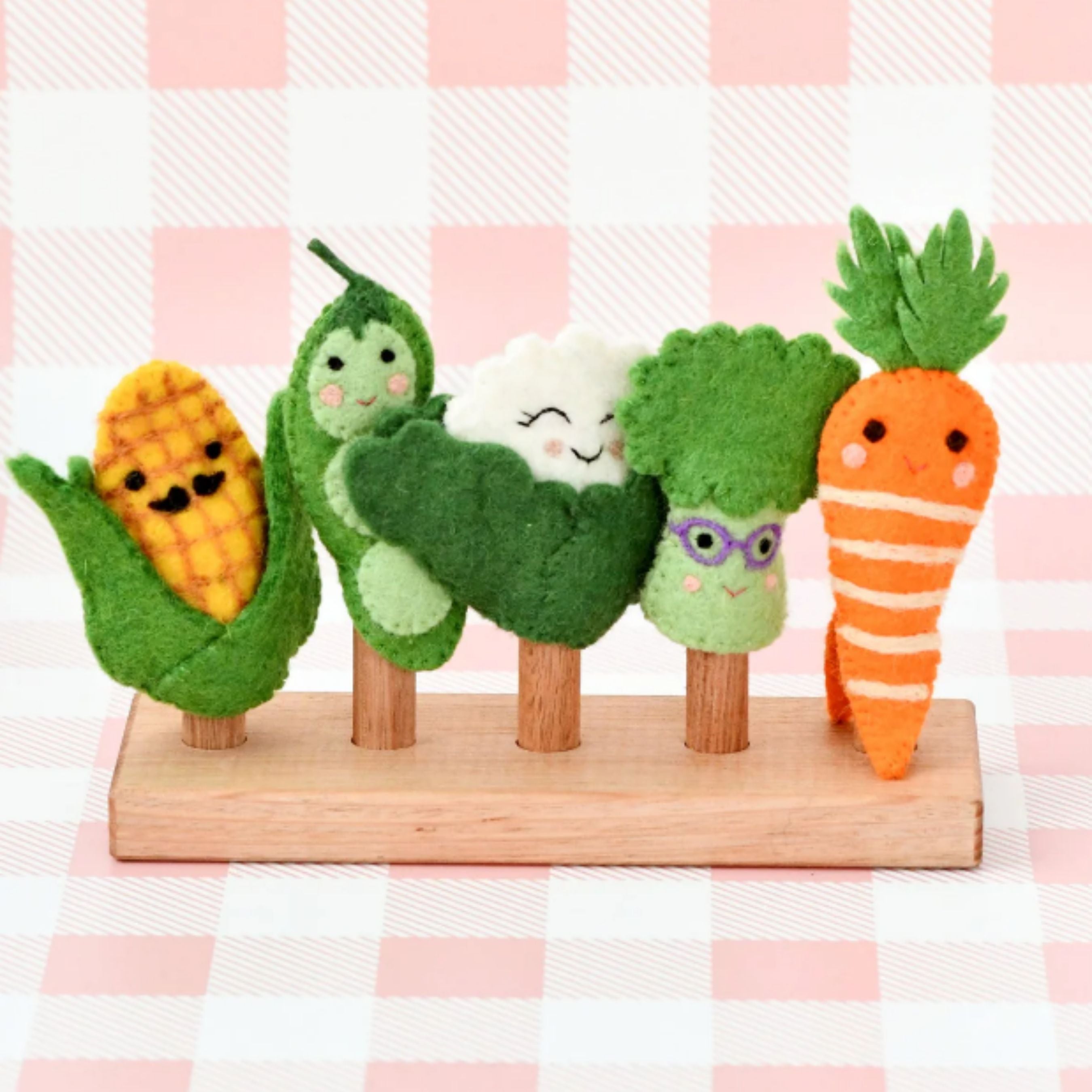 Felt Vegetables Finger Puppets | Tara Treasures – The Playful Peacock