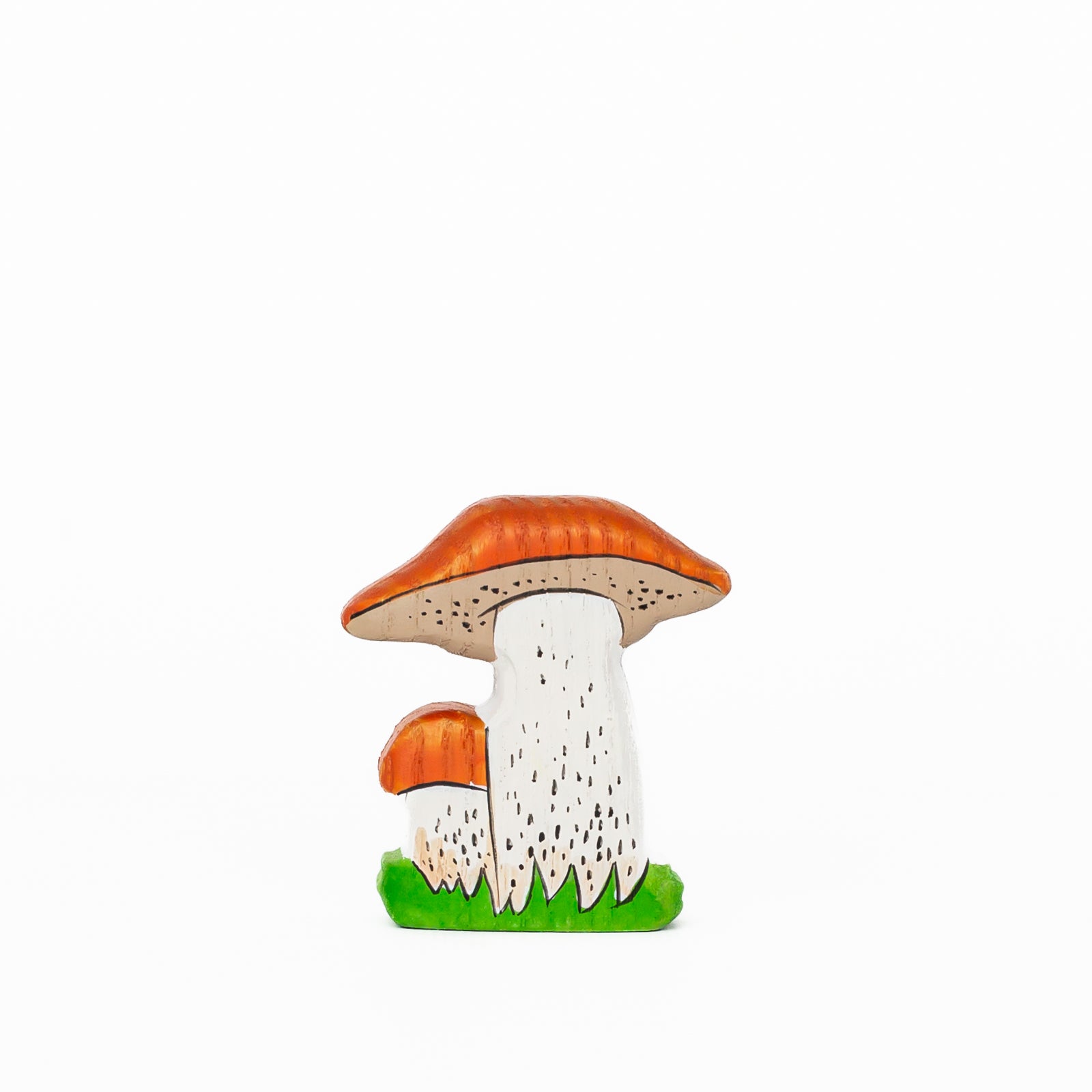 Wooden Red Cap Bolete Mushrooms Figure | The Playful Peacock